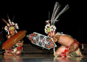 Mengenal Tari Monong dari Kalimantan Barat