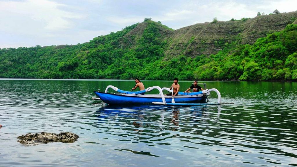 Pulau Satonda salah satu Pulau Paling Indah di Indonesia