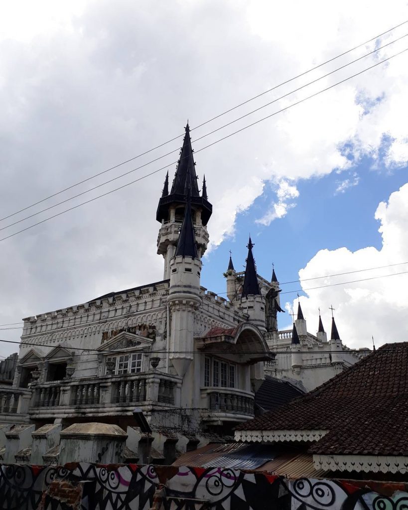 Melihat Keunikan Gereja Gothic Sayidan Jogja yang Lagi Hits di Instagram
